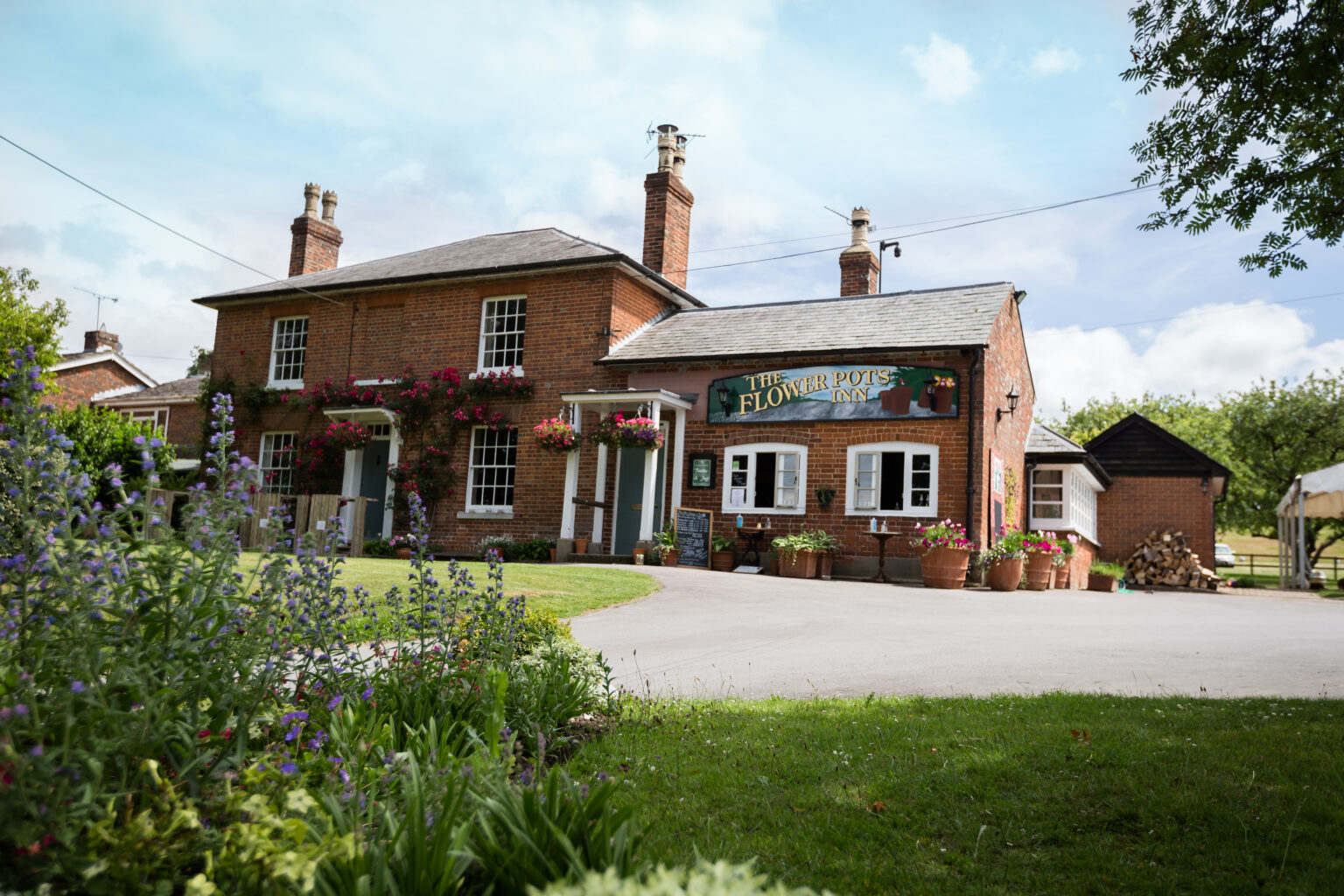 Village Inn in Cheriton, Hampshire | The Flower Pots Inn & Brewery