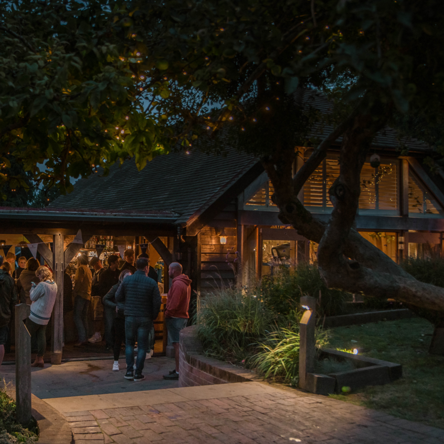 The Flower Pots Inn & Brewery